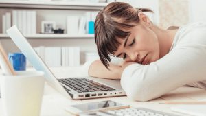 Fatigue : 9 causes, 12 symptômes + 6 conseils efficaces